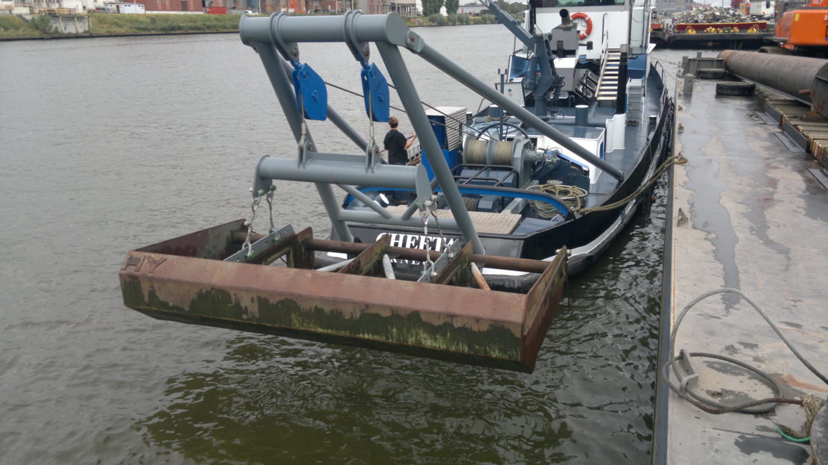 DREDGING PLOUGH - DE Klop BV | De Hollandsche IJssel